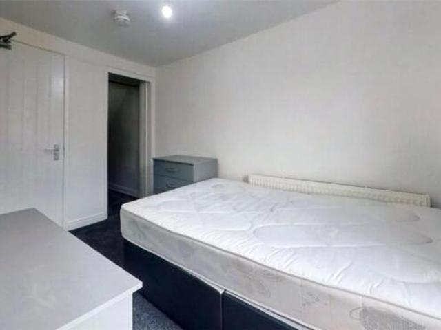 5 bedroom house for rent in Hubert Road, Birmingham, West Midlands, B29