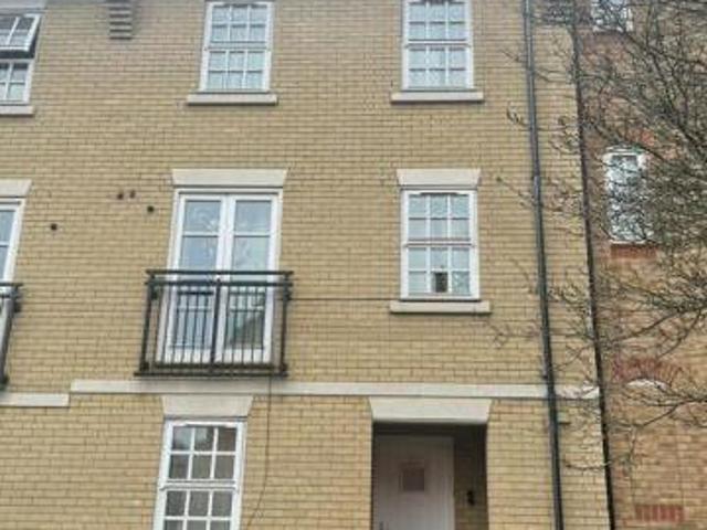 5 Bedroom House For Rent In Hythe