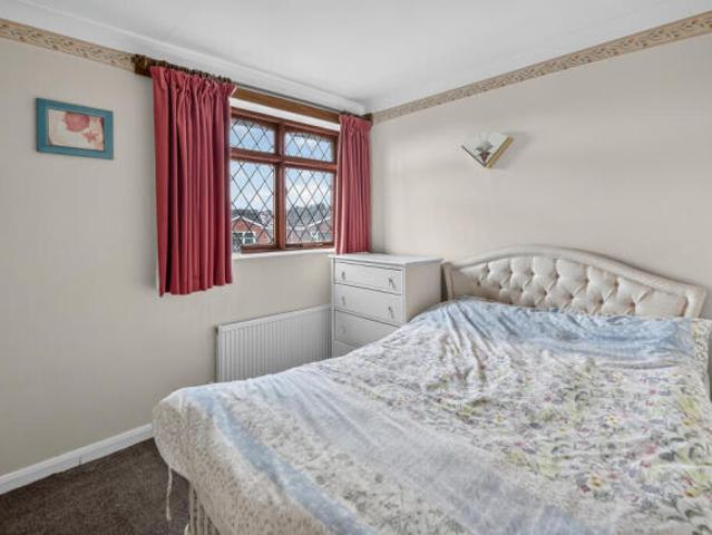 5 bedroom house for rent in Jacklin Drive, Coventry, CV3