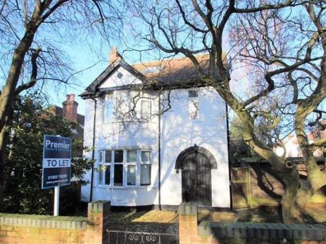 5 bedroom house for rent in Old Road Headington OX3