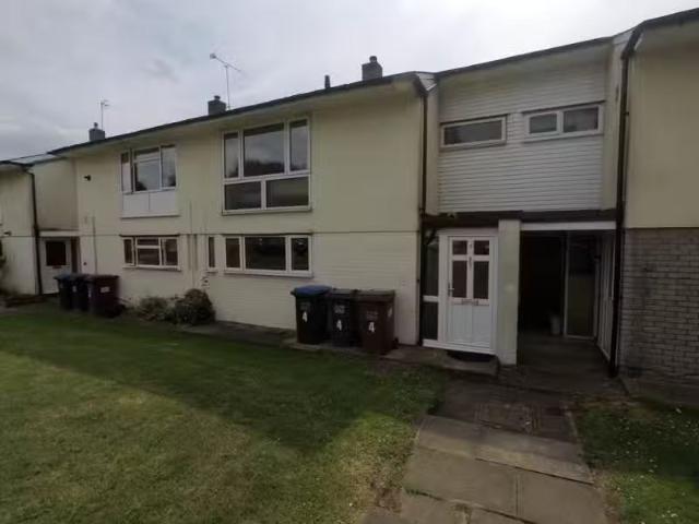5 bedroom house for rent in Oxlease Drive, Hatfield, Hertfords.