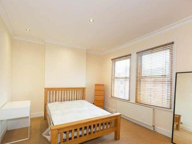 5 Bedroom House For Rent In London
