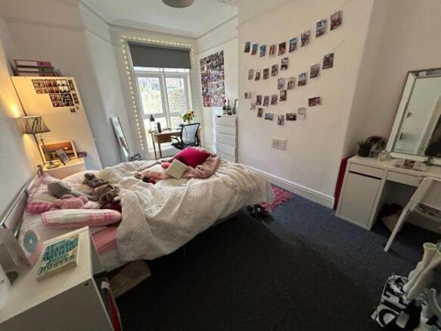 5 bedroom house for rent in Langdale Road, Liverpool, L15