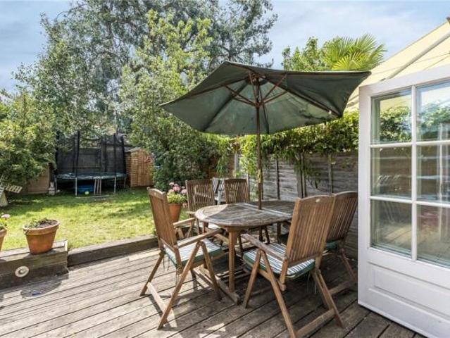 5 bedroom house for rent in Langthorne Street, London, SW6