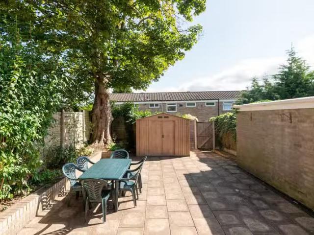 5 bedroom house for rent in Leahurst Crescent 5 bed, Harborn.