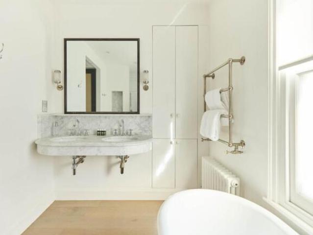 5 bedroom house for rent in Limerston Street, Chelsea SW10