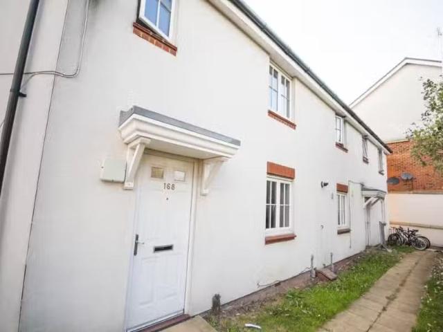 5 bedroom house for rent in Mosquito Way, Hatfield, Hertfordsh.