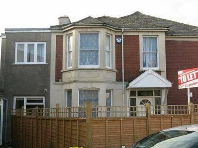 5 bedroom house for rent in Maple Road 817 BS7