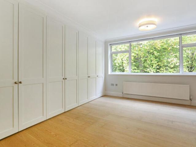 5 bedroom terraced house for rent in Meadowbank, Primrose Hill, London, NW3