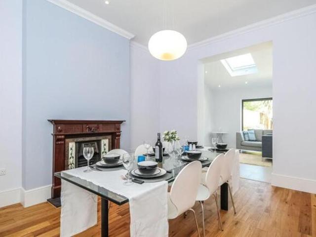 5 bedroom house for rent in Sarre Road, London, NW2