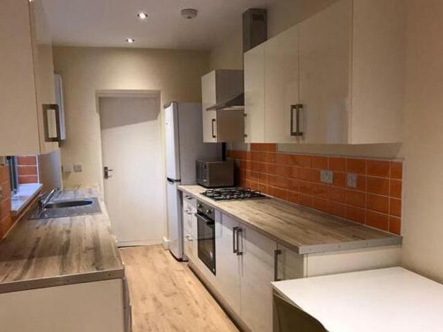 5 Bedroom House For Rent In Selly Oak, Birmingham