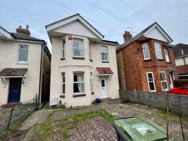5 bedroom house for rent in Student Five Double Bedrooms, Wint.