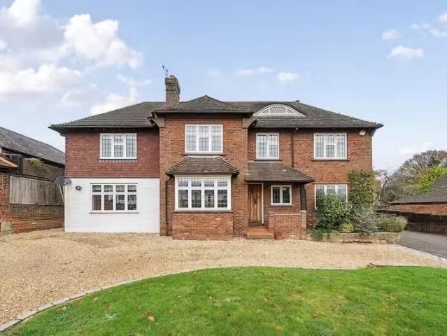 5 bedroom house for rent in Portsmouth Road, Milford, GU8