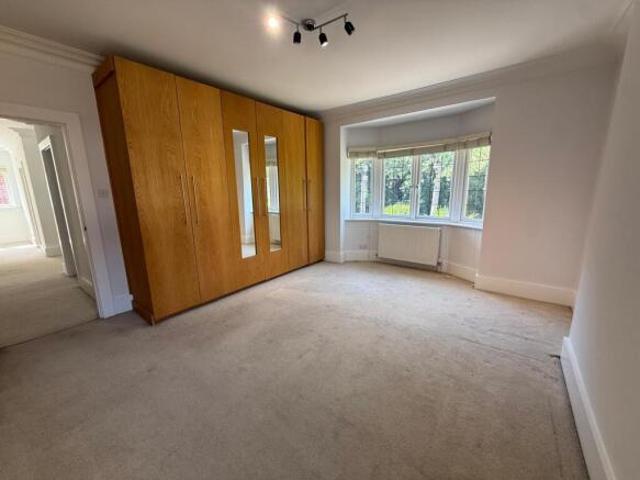 5 bedroom house for rent in Queens Park South Drive, Bournemouth, BH8