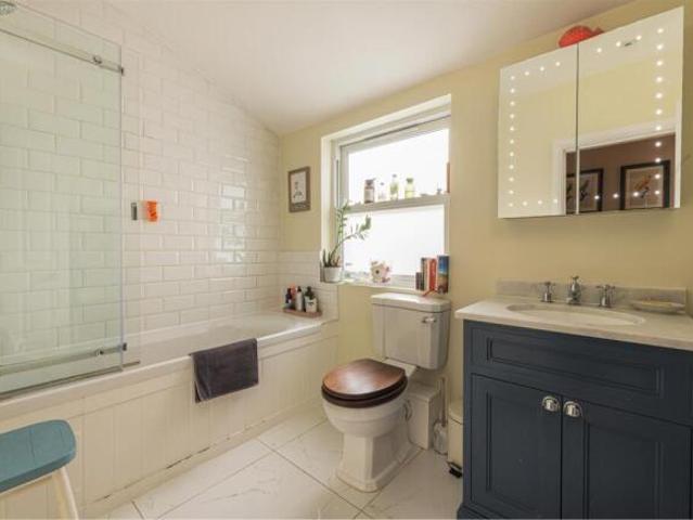 5 bedroom house for rent in Rotherwood Road, London, SW15