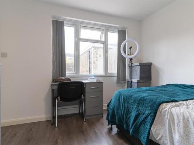 5 bedroom house for rent in Roman Way, Birmingham, West Midlands, B15