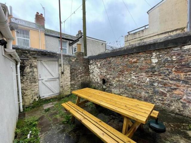5 bedroom house for rent in Waterloo Street, Plymouth, PL4
