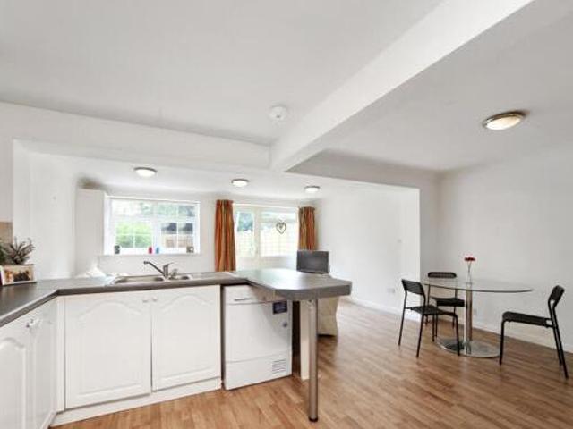 5 Bedroom House For Rent In West Wimbledon