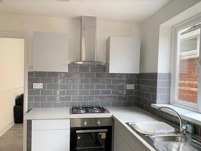 5 bedroom house for rent in Wheatstone Road Southsea PO4