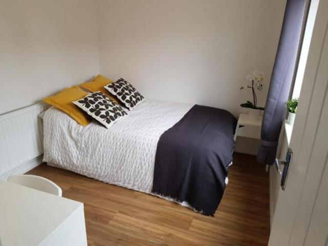 5 bedroom house for rent in Tilling Road, Horfield, BS10