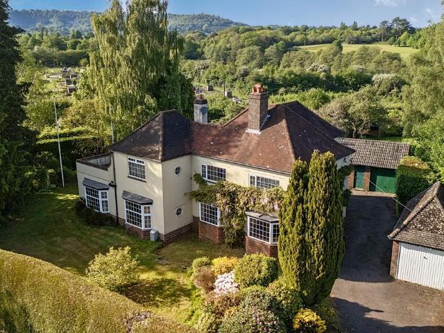 5 bedroom house for sale