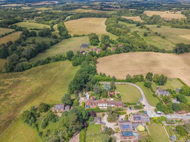 5 bedroom house for sale