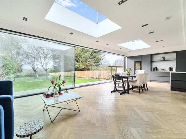 5 bedroom house for sale