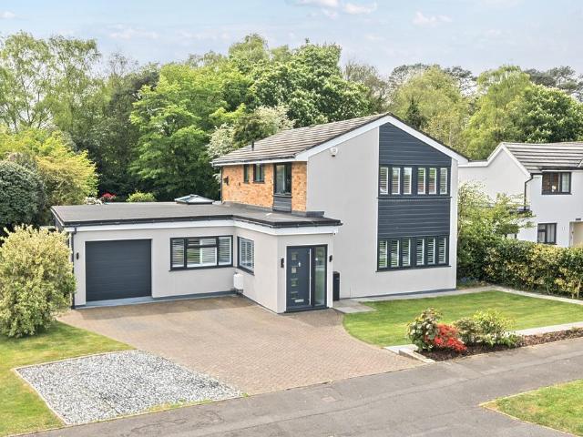 5 bedroom house for sale