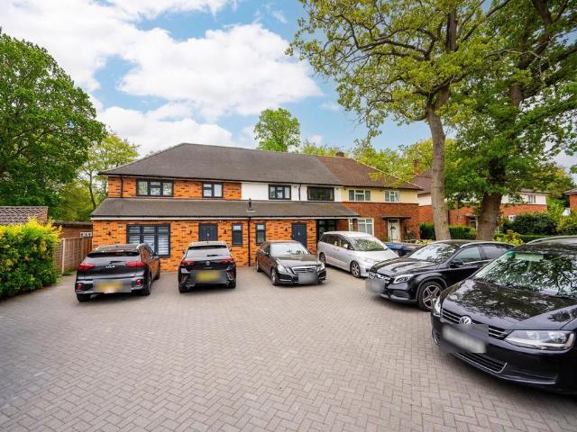 5 bedroom house for sale