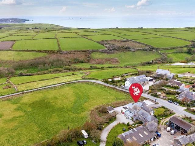5 bedroom house for sale
