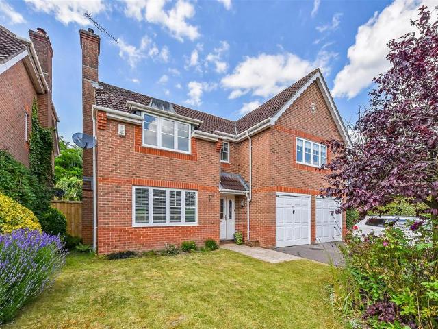 5 bedroom house for sale
