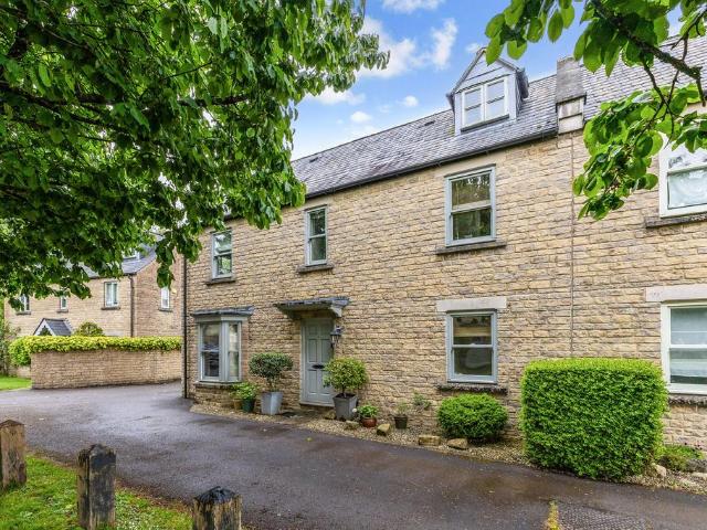 5 bedroom house for sale
