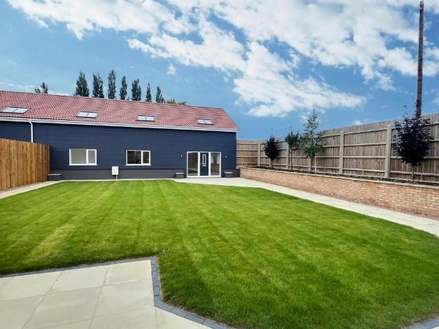 5 bedroom house for sale