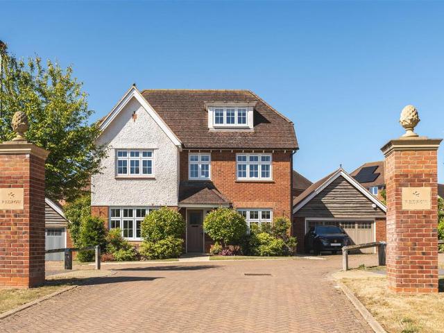 5 bedroom house for sale