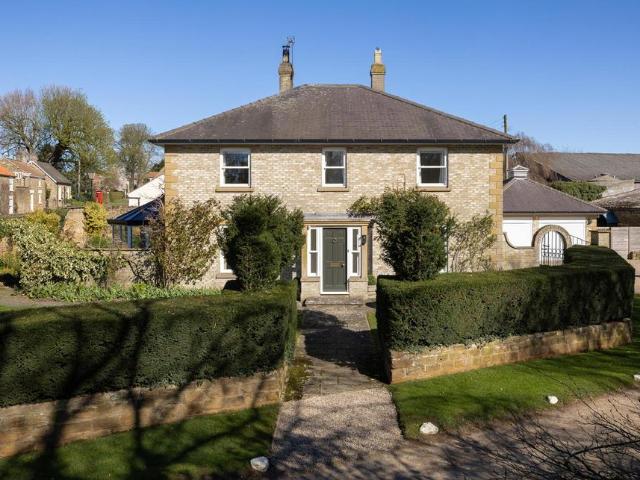 5 bedroom house for sale