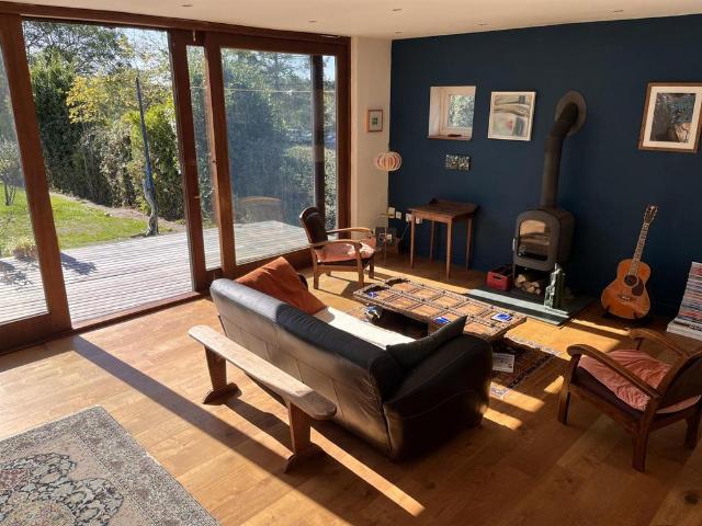 5 bedroom house for sale