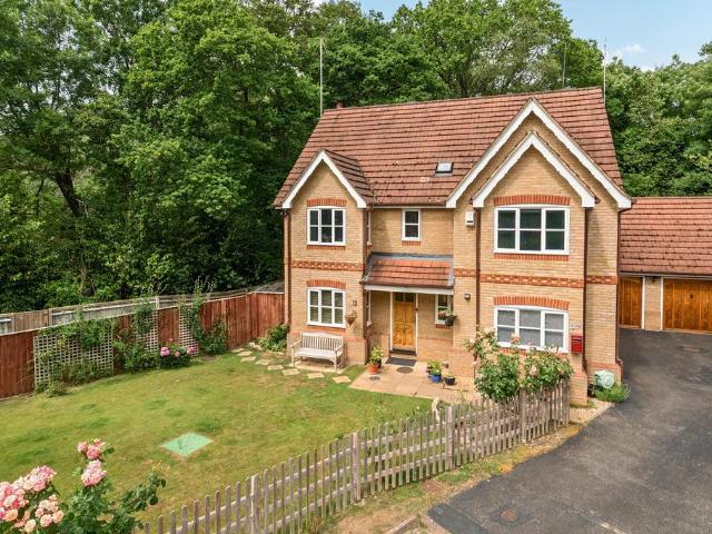 5 bedroom house for sale