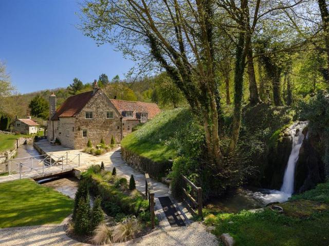 5 bedroom house for sale