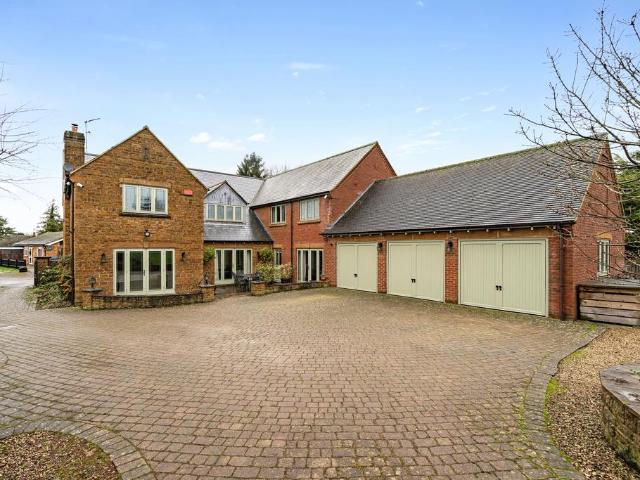 5 bedroom house for sale