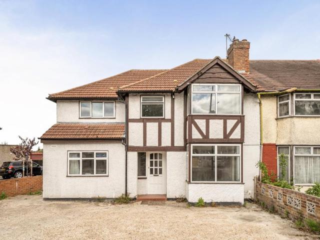5 bedroom house for sale