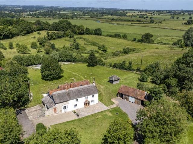 5 bedroom house for sale