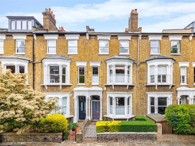 5 bedroom house for sale
