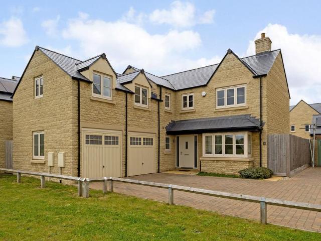 5 bedroom house for sale