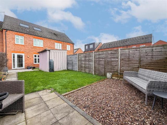 5 bedroom house for sale