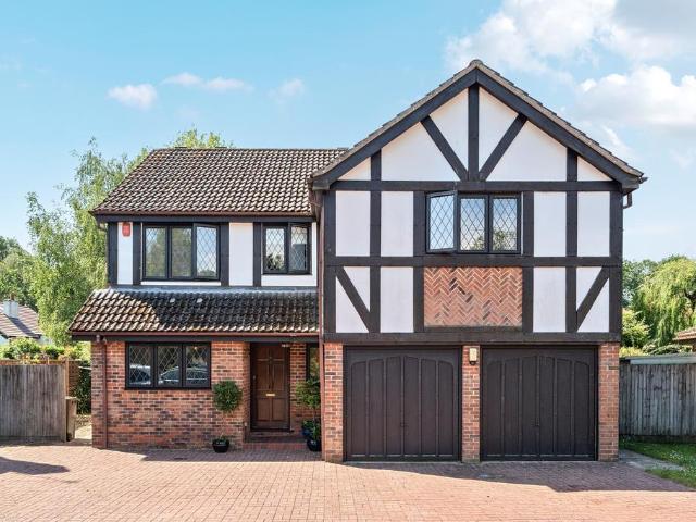 5 bedroom house for sale
