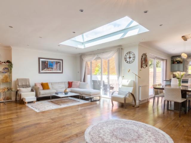 5 bedroom house for sale