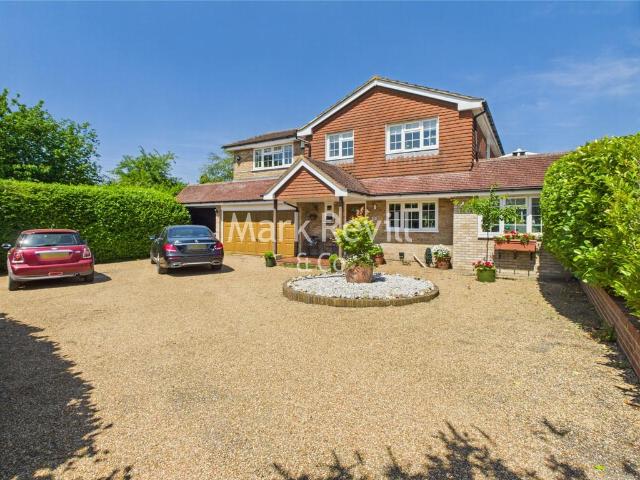 5 bedroom house for sale