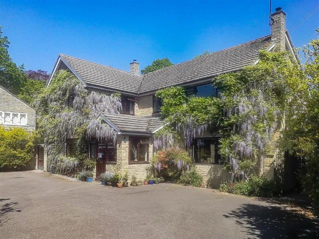 5 bedroom house for sale