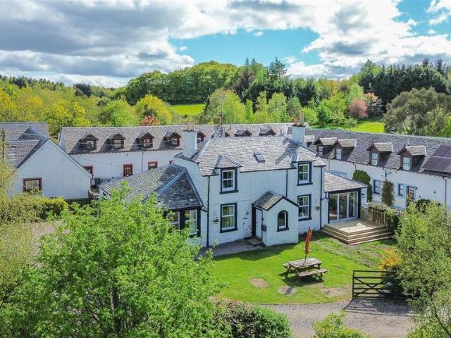 5 bedroom house for sale