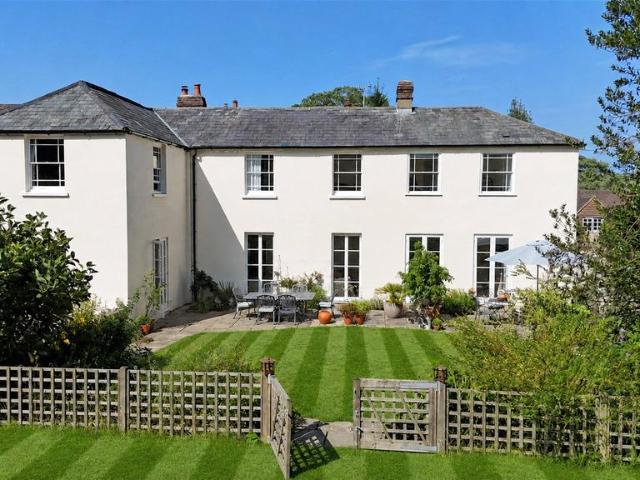 5 bedroom house for sale